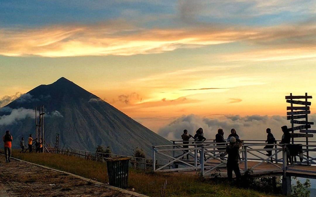 Wolobobo Hill: an Above-Clouds Piece of Heaven in Flores - Letstravelntt